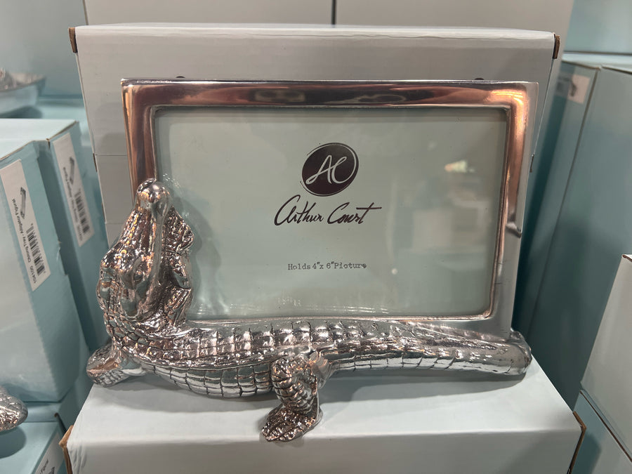 ALLIGATOR PHOTO FRAME 4 X 6 ARTHUR COURT – Consign & Design