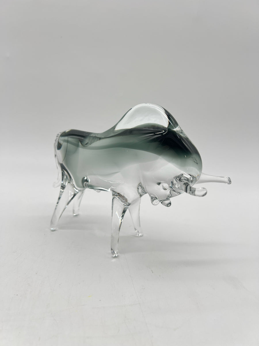 PAPER WEIGHT GLASS BULL – Consign & Design